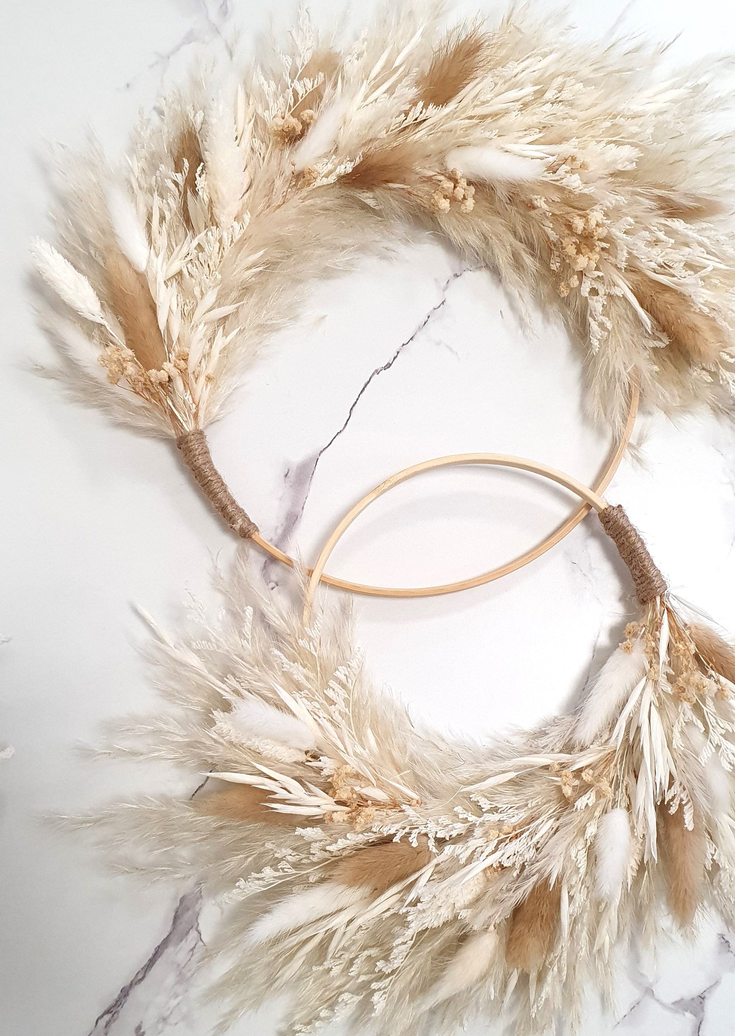 Opal Lily | Dried Flowers | Pampas Grass Wreath Workshop